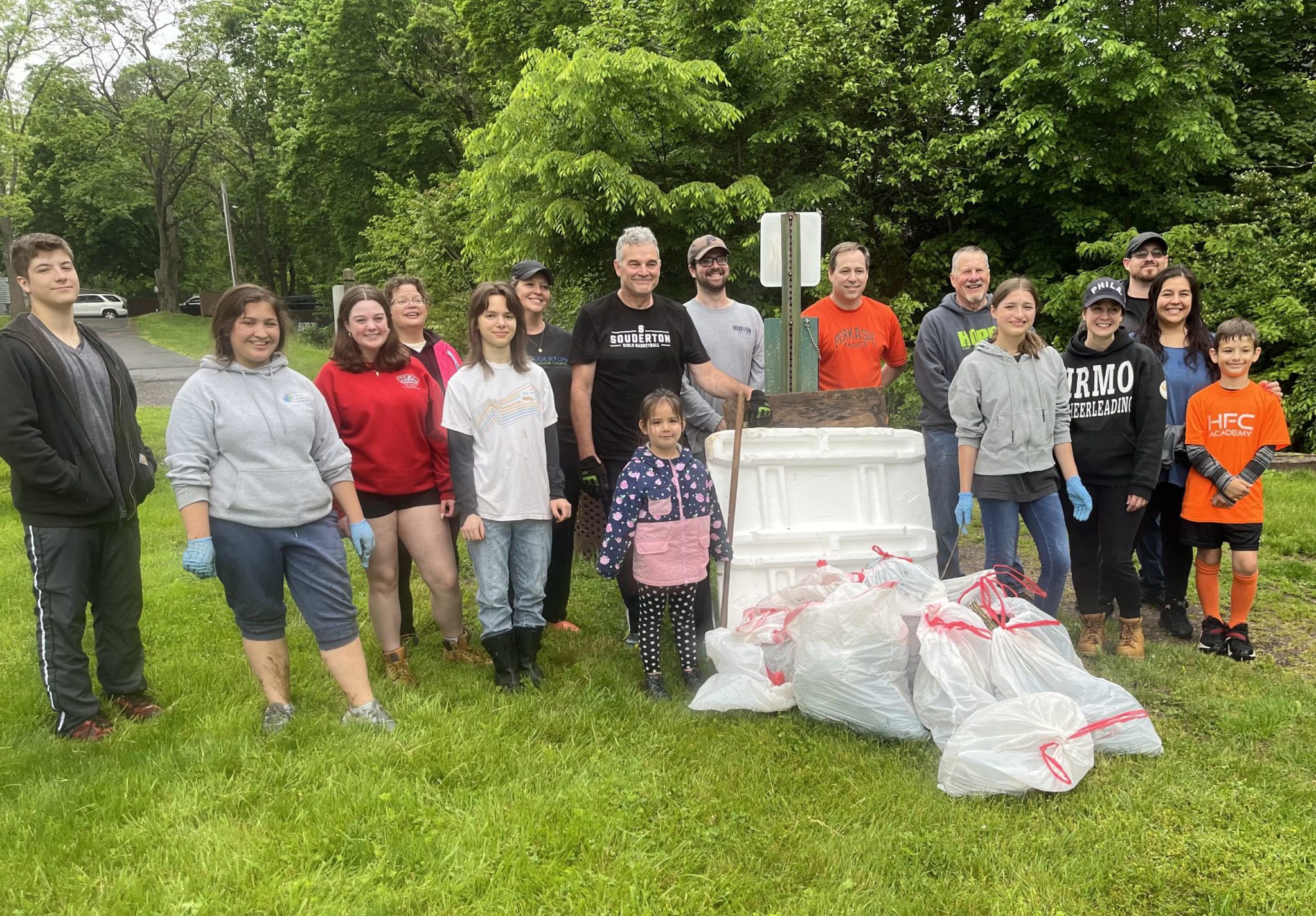 Joint Youth Group Service Project Honors God and Creation - Mosaic ...